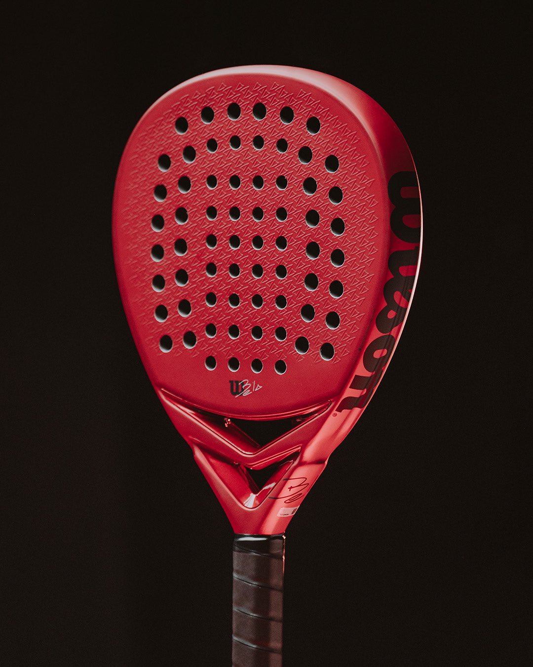 PADEL - SVELATA LA NUOVA BELA PRO V2: DESIGN RINNOVATO E TOTALE ...