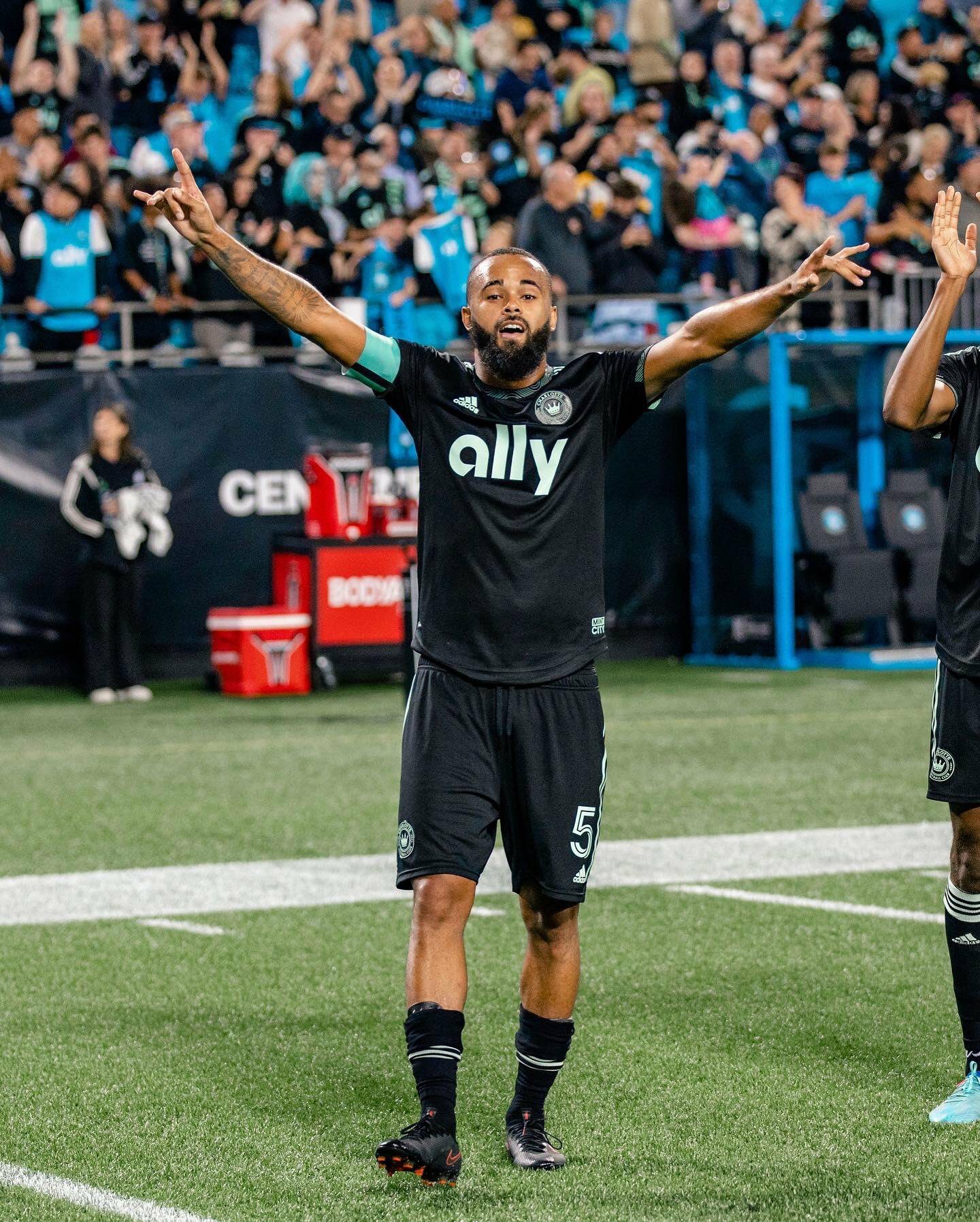 TRAGEDIA IN MLS- ADDIO AD ANTON WALKES, GIOCAVA PER CHARLOTTE FC | OCW ...